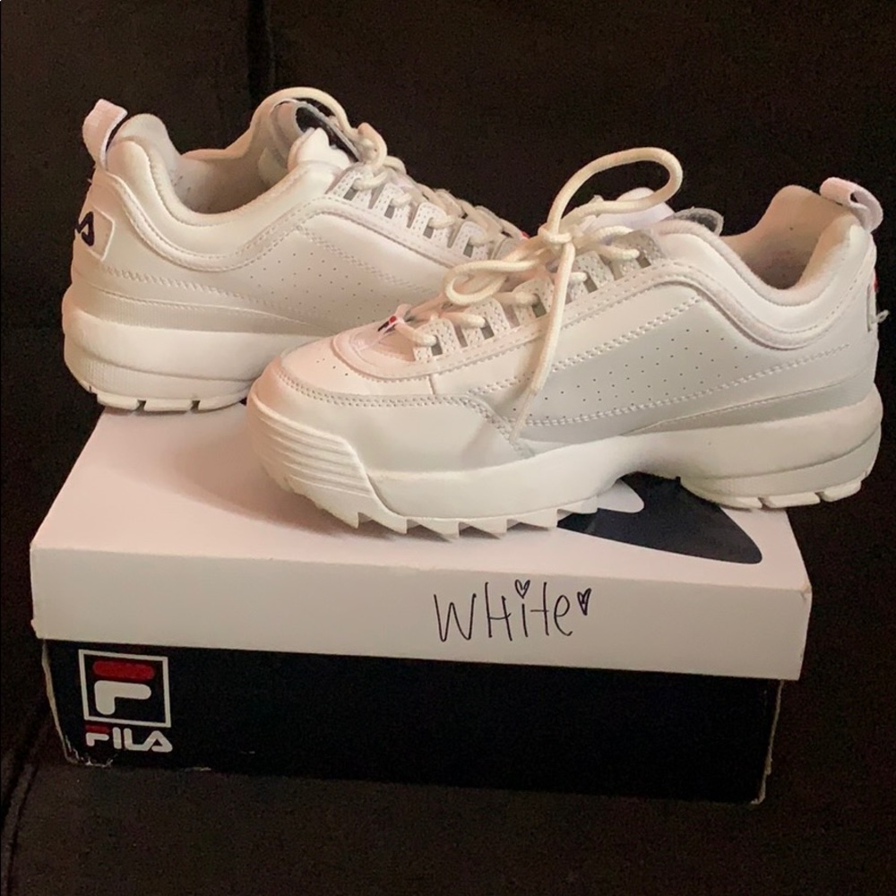 All White Fila - Gem